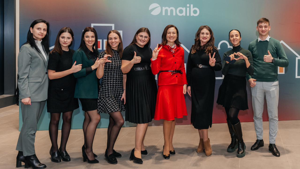 Colaborare, feedback și atmosferă caldă. Centrul ipotecar din incinta ...