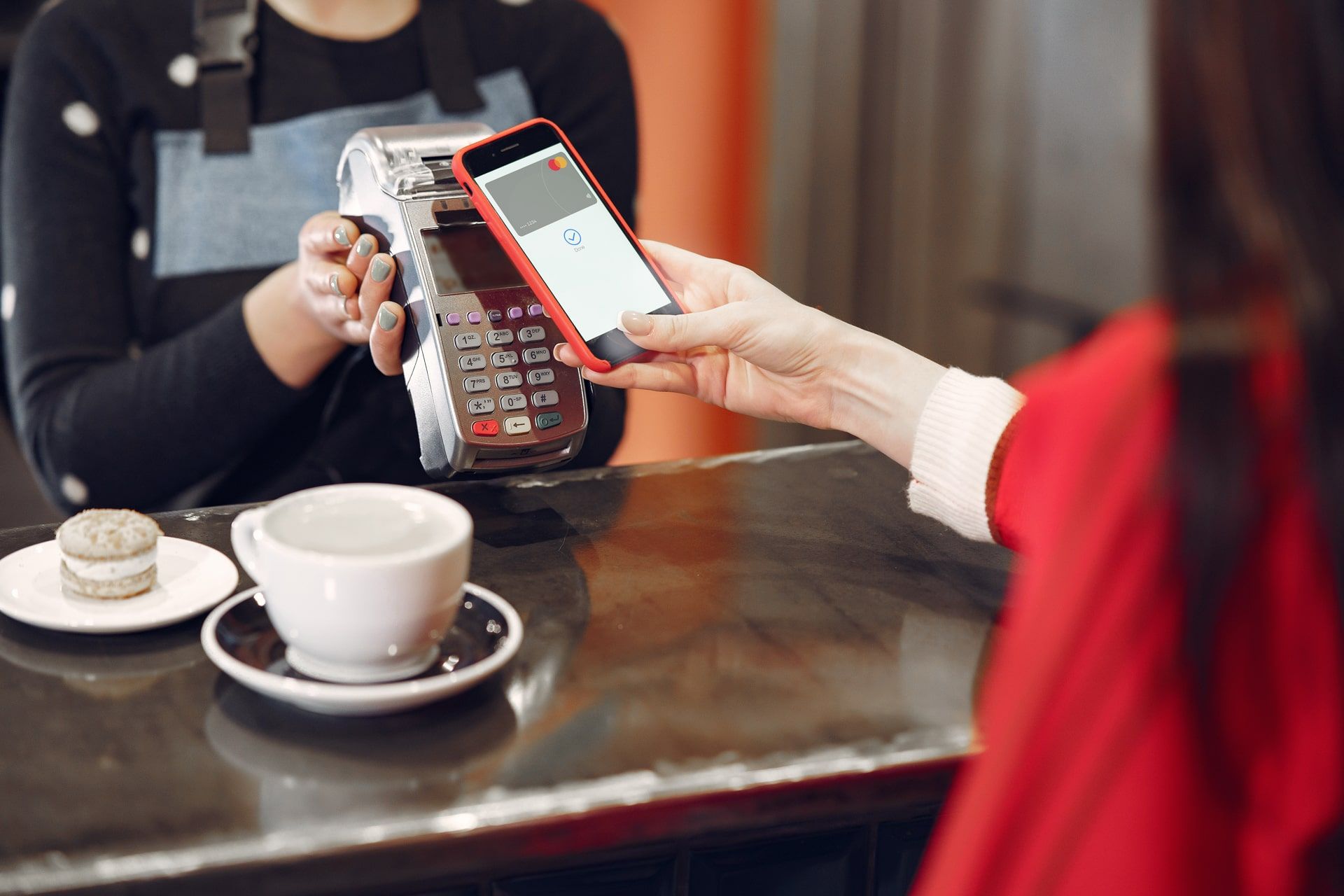 Alternativa modernă pentru casa de marcat: terminalul MyPOS de la FinComBank – Bancamea