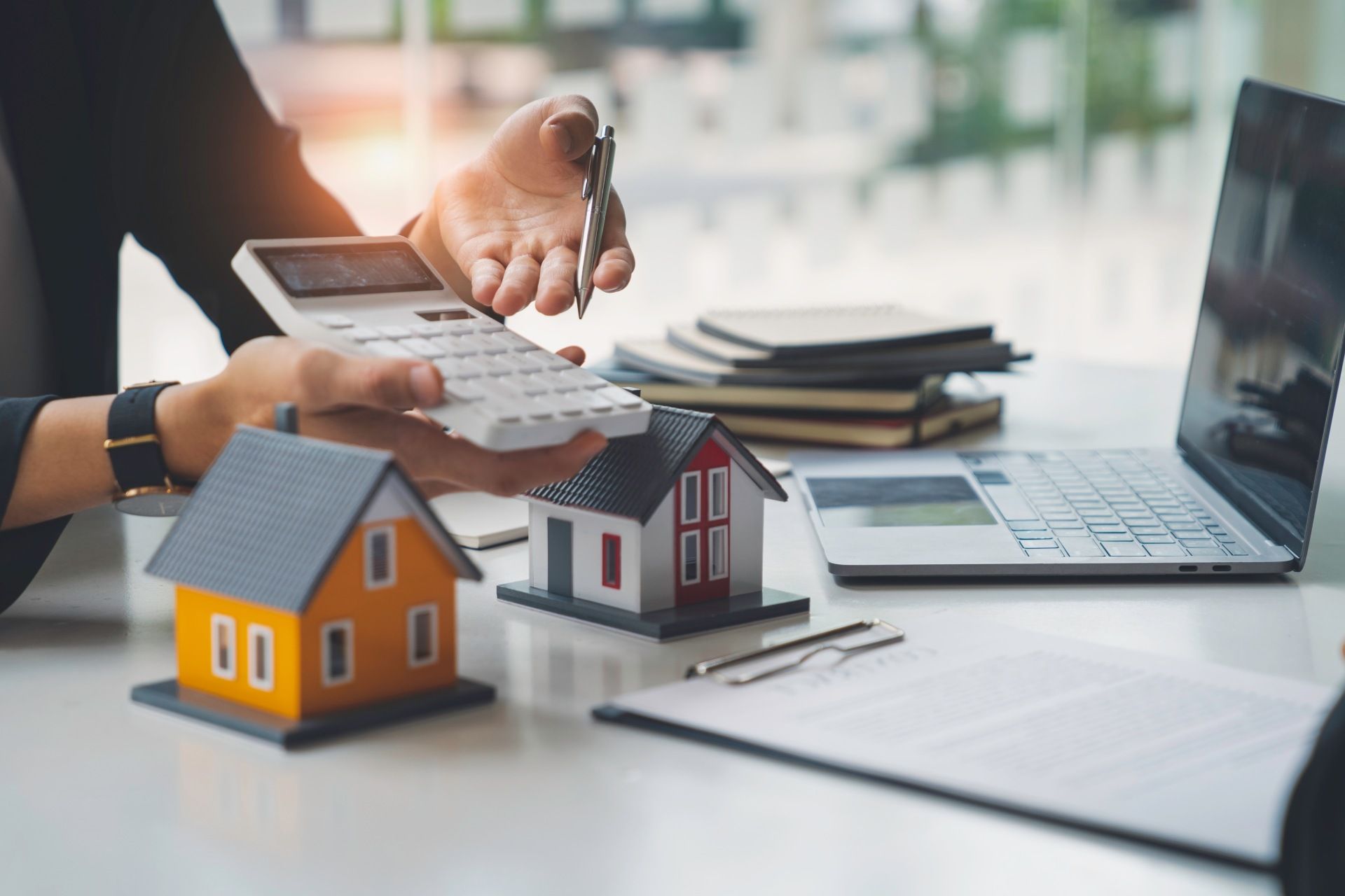 Credit imobiliar maib cu 50% cashback pentru acte notariale și ...